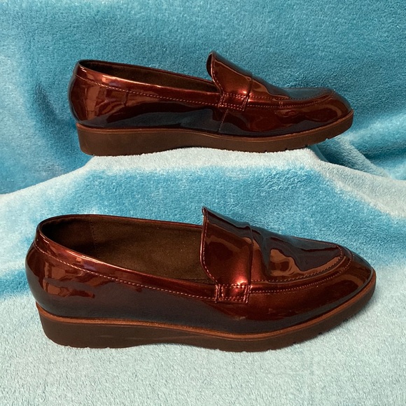 Kelly & Katie | Shoes | Kelly Katie Faux Patent Leather Burgundy Shoes ...